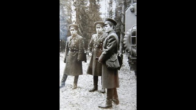 ТВУС.  От поступления в Томское военное училище связи до увольнения в запас.
