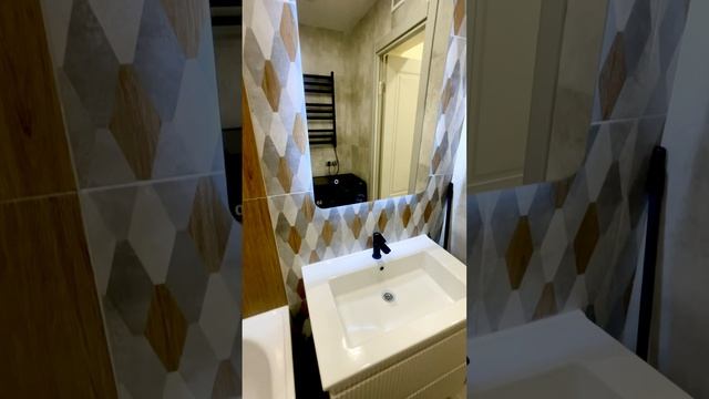 Продается двухкомнатная квартира у метро Улица Дмитриевского