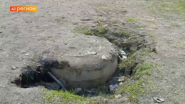 ЖИТЕЛИ ЖАЛУЮТСЯ НА ОТСУТСТВИЕ ТРОТУАРА У ЗДАНИЯ СТРОЯЩЕГОСЯ ТЕАТРА КУКОЛ•БЕЗ КОММЕНТАРИЕВ