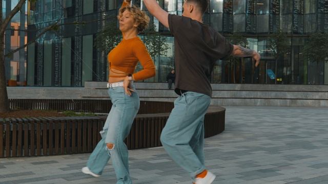 Танец Модерн Свинг - Василий Скурыдин и Ирина Авдеева "All Loved Out"