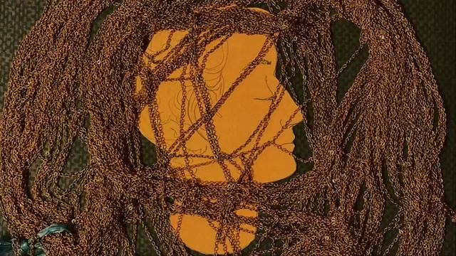 Мухамбази  მუხამბაზი  в исполнении Трио: Елена Фролова, Юлия Зиганшина, Эльмира Галеева.