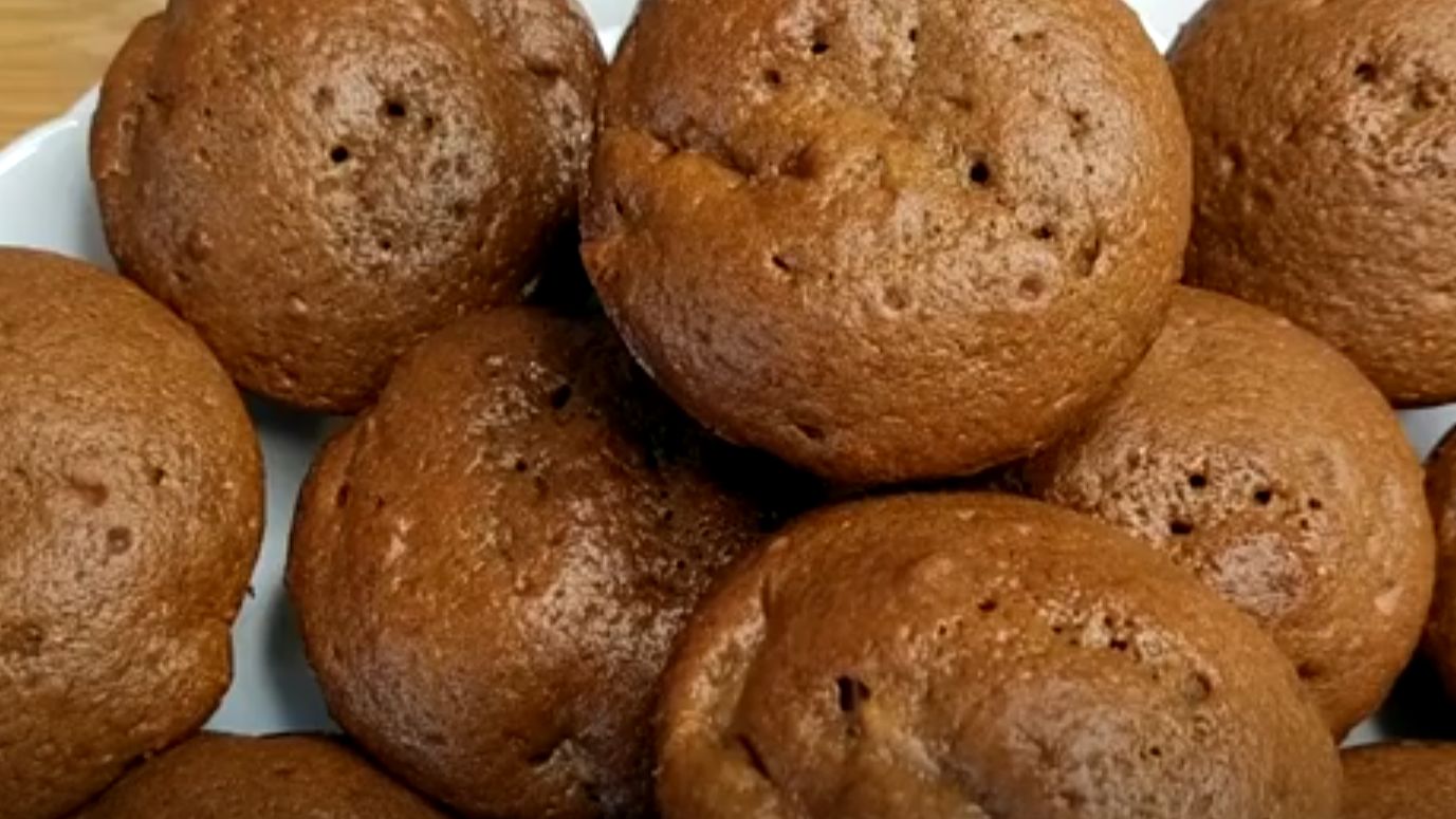 Шоколадные кексы с бананом. Выпечка без масла