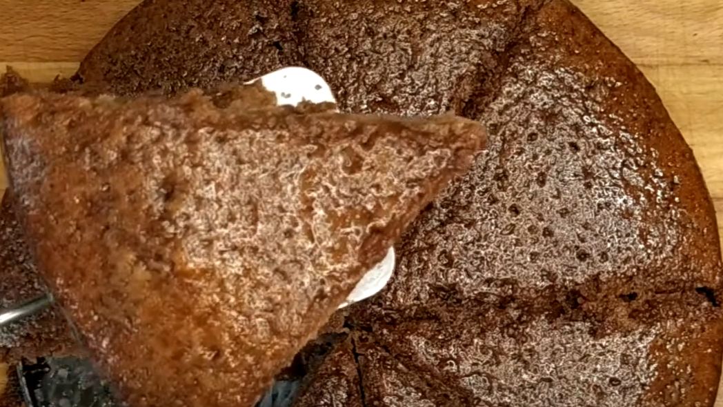 Вкусные шоколадные пирожные. Готовятся за 5 минут + время на выпечку