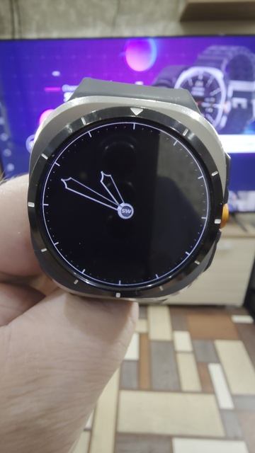 Сталин на твоей руке! Необычный циферблат для Wear OS