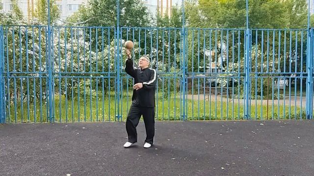 Упражнения с деревянными шарами Тайцзи весом 1.5 кг (6)