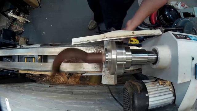 Скарабей и змея