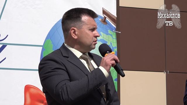 Последний звонок в Михайловских школах №1 и №3