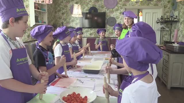 Мастер-класс  2 класс "У""Пицца своими руками" в кафе "АндерСон" 22.05.26.