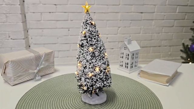 Световая фигура 'Ёлка' с прозрачными огоньками, 25 см, батарейки, 74264-lemax