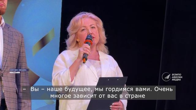 Последние звонки в Верхней Салде и Березниках