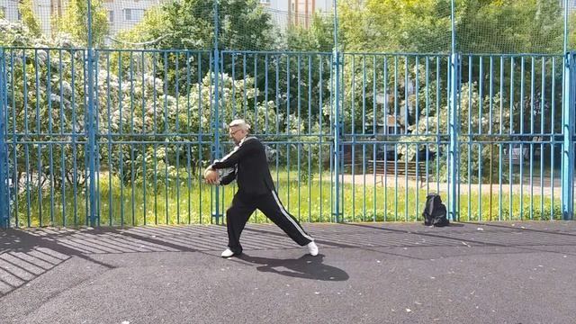 Упражнения с деревянными шарами Тайцзи весом 1.5 кг (3)
