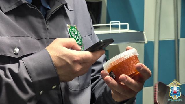 Раскрытие краж, задержания наркокурьеров и борьба с мошенничеством - свежая сводка МВД за неделю ч2