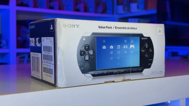 Распаковка Sony PSP
