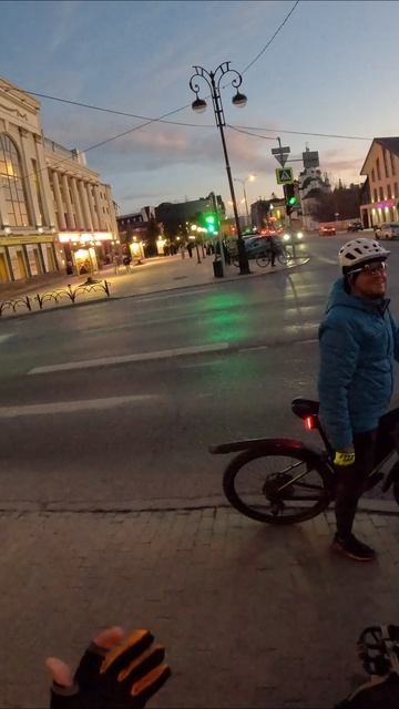 Летняя атмосфера была уже два месяца назад #велопоездка #велосипед #Тюмень