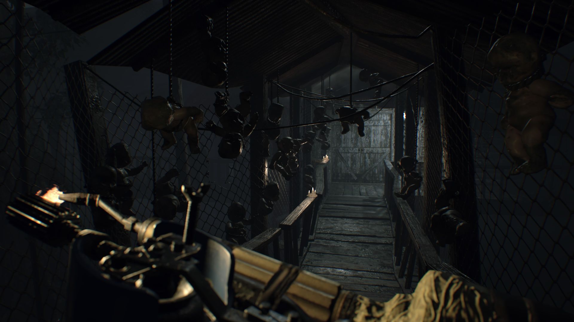 4 .Resident Evil 7.Ps 5. Дом старой корги.