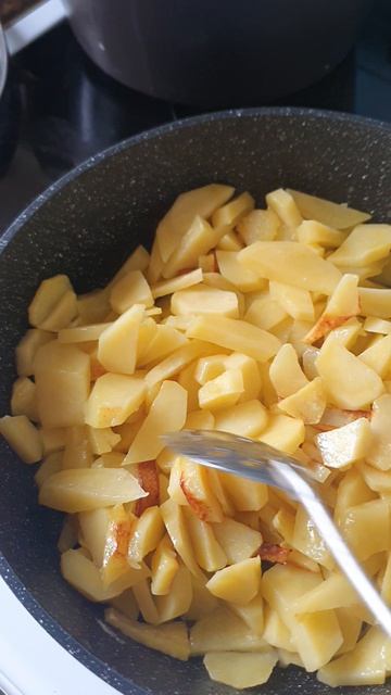 ЖАРЕНАЯ КАРТОШЕЧКА