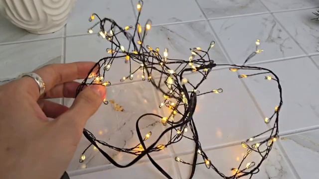 Светодиодная гирлянда SNAKE - РОСА, 100 тёплых/экстра тёплых белых микро LED-огней, AX5700740