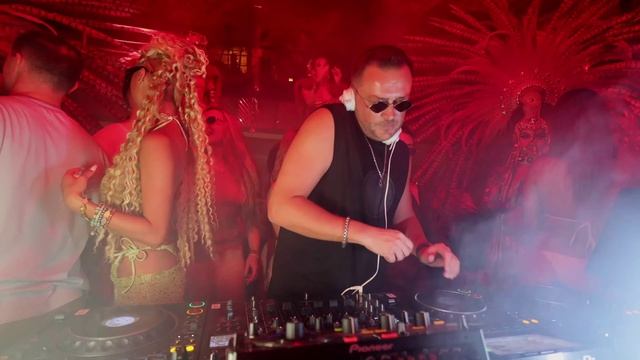 Alexey Romeo dj set @ Yona Beach Club  Phuket