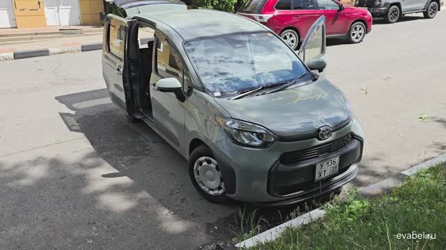Toyota Sienta 3 поколение eva коврики в салон и багажник evabel.ru 8800-222-48-45