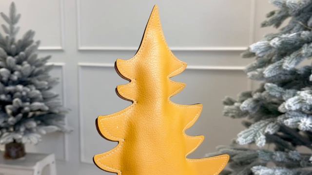 Декоративная настольная ёлка ЛАРТОН, искусственная кожа, жёлтая, 36 см, 2015159-1