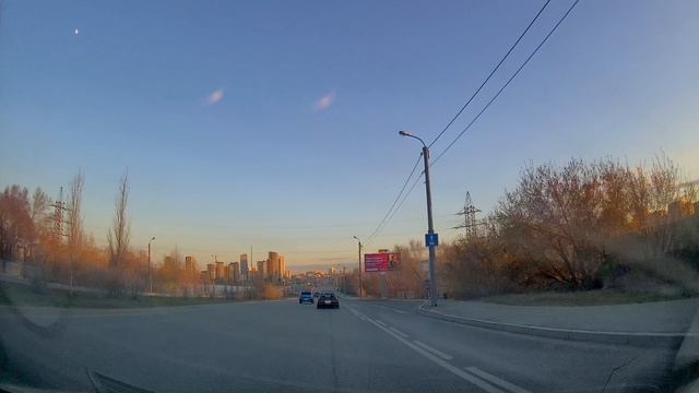 Боровский → «Гармония» → гостиница «Нефтяник» → Киевская. Тюмень 27 апреля 🚗