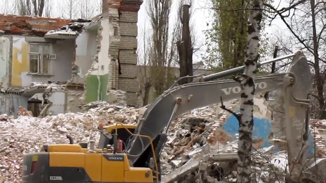 Продолжаем наблюдать за зоной сноса домов в Семилуках 15.11.2020