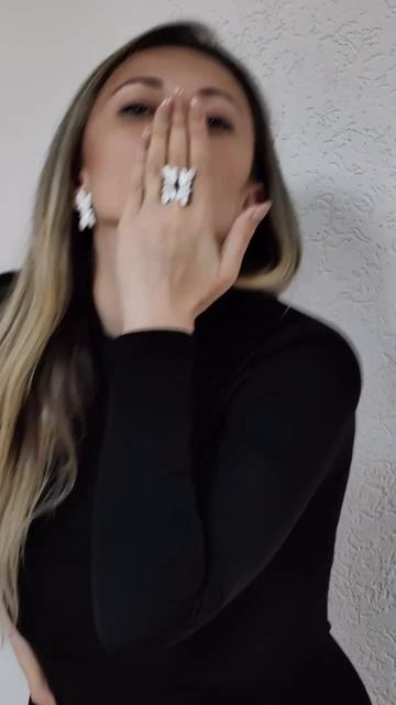 Комплект Plata — серьги и кольцо из серебра 925 пробы