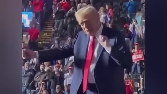 САНТА ВАРВАРЫ. Серия 7. Трампа убьют?