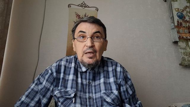 Вологжанка, какая склочная тётенька,с ободком на голове! 30.05.2026