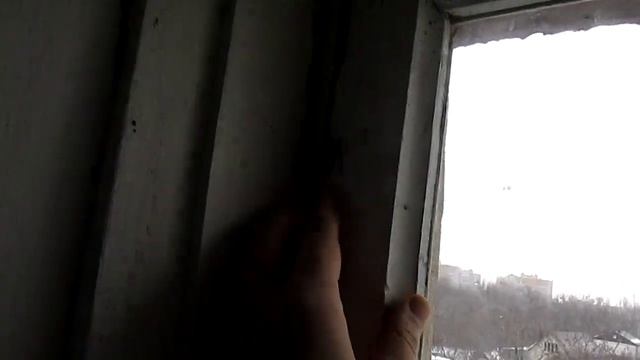 Злой Лекарь - спустя двое суток разбитое из-за сильной метели окно в подъезде поставили #Семилуки