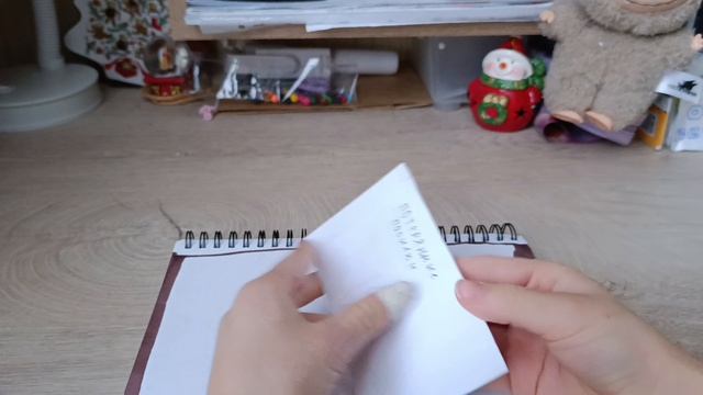 распаковка бумажных сюрпризов|Christmas stor 🍫🌲