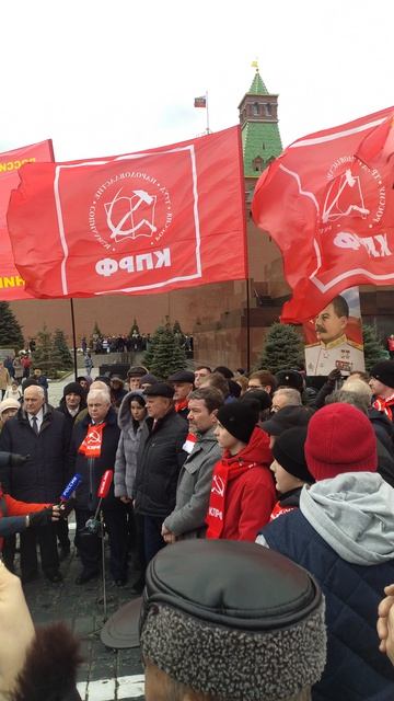 День памяти И.В Сталина Москва,Красная площадь, Мавзолей, Некрополь у Кремлёвской стены  Фрагмент 24