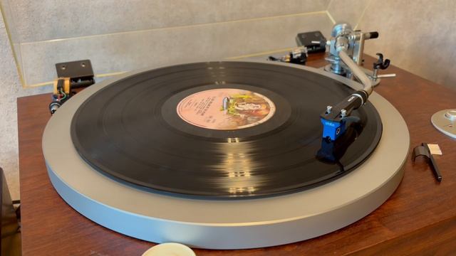 [на продажу] Genesis – Selling England By The Pound - LP - UK 1st press, Part 1
