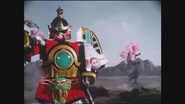 Power Rangers Mighty Morphin Громовой Мегазорд мигом уничтожил цветок зла.