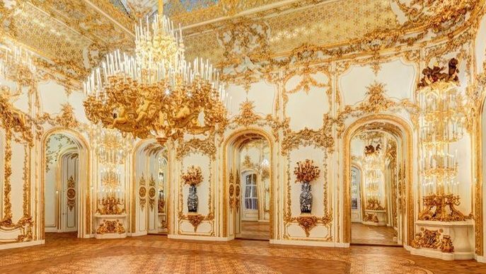 Артём Гельман - Королева