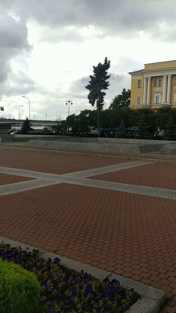 Город-Герой Ленинград (Санкт-Петербург), Финляндский вокзал, площадь Ленина, памятник В. И. Ленину