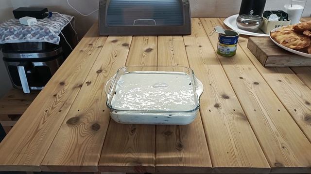 Наши выходные. Приготовили вкусный десерт. Анюта катается на велосипеде 🚲