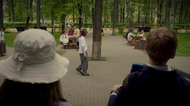 "Музыка нас связала" музыкальный клип на известную песню