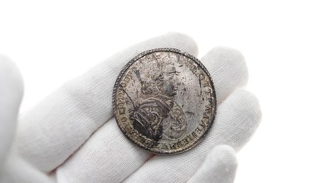 Аукцион 49. Лот 247 - Полтина 1706 года. Новодел.