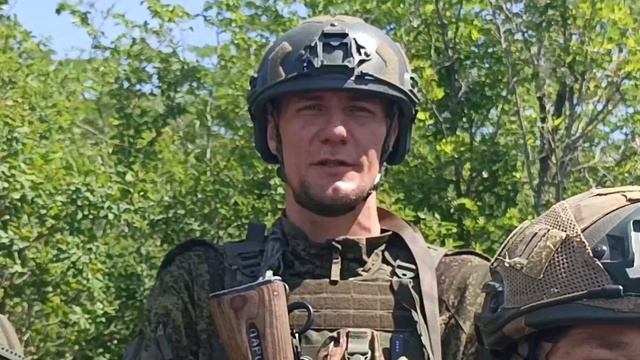 Военнослужащие 88 бригады поздравили с Днем защиты детей