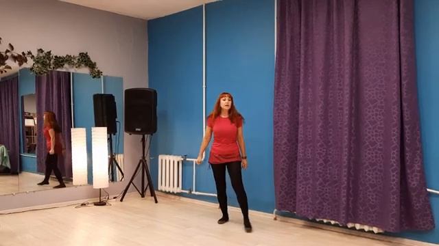 Юлия Маколкина. "Испанский стрип" 1я часть