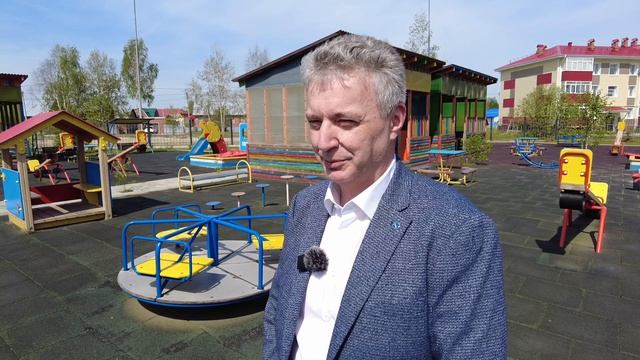АЛЛЕЯ ВЫПУСКНИКОВ