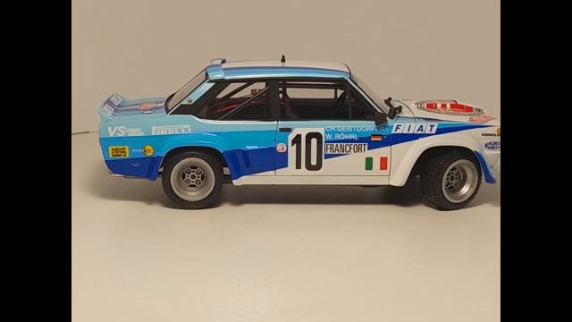 04 Fiat 131 Abarth Rally Italeri 1/24