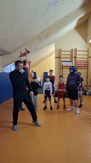 Групповые и индивидуальные тренировки.