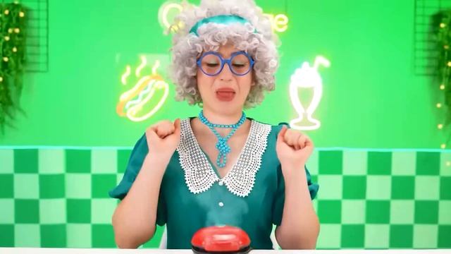 Быстрая Средняя или Медленная Скорость Еды Челлендж # Забавные Лайфхаки с Едой ч. 11