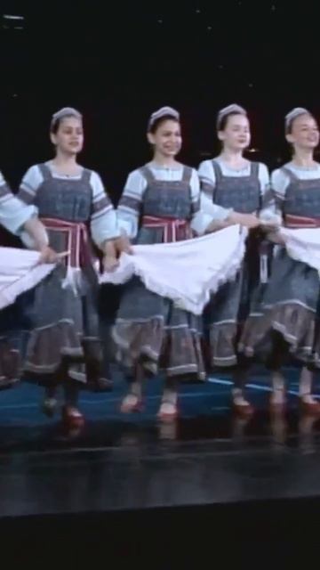 «Закрутасы с платочками» — дробь и закрутасы. «Кружева» 👣
