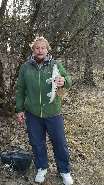 Рыбалка , один день в Москве, солнце, отдых, читайте описание,