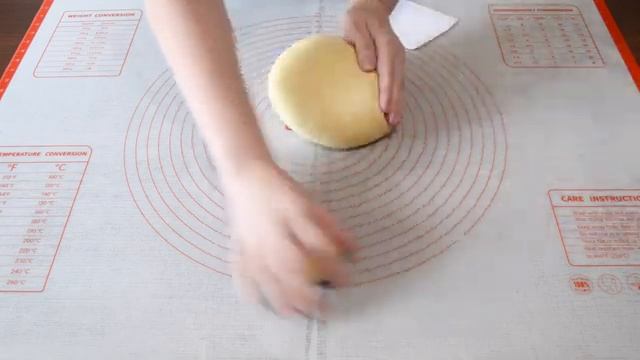 БУЛОЧКИ как ПУХ.Красивая формовка булочек. Тесто на желтках. Танюшина кухня.