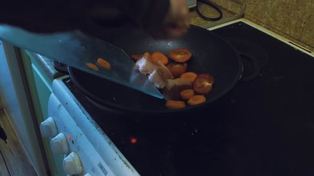 Red 21 - Своими руками Wok