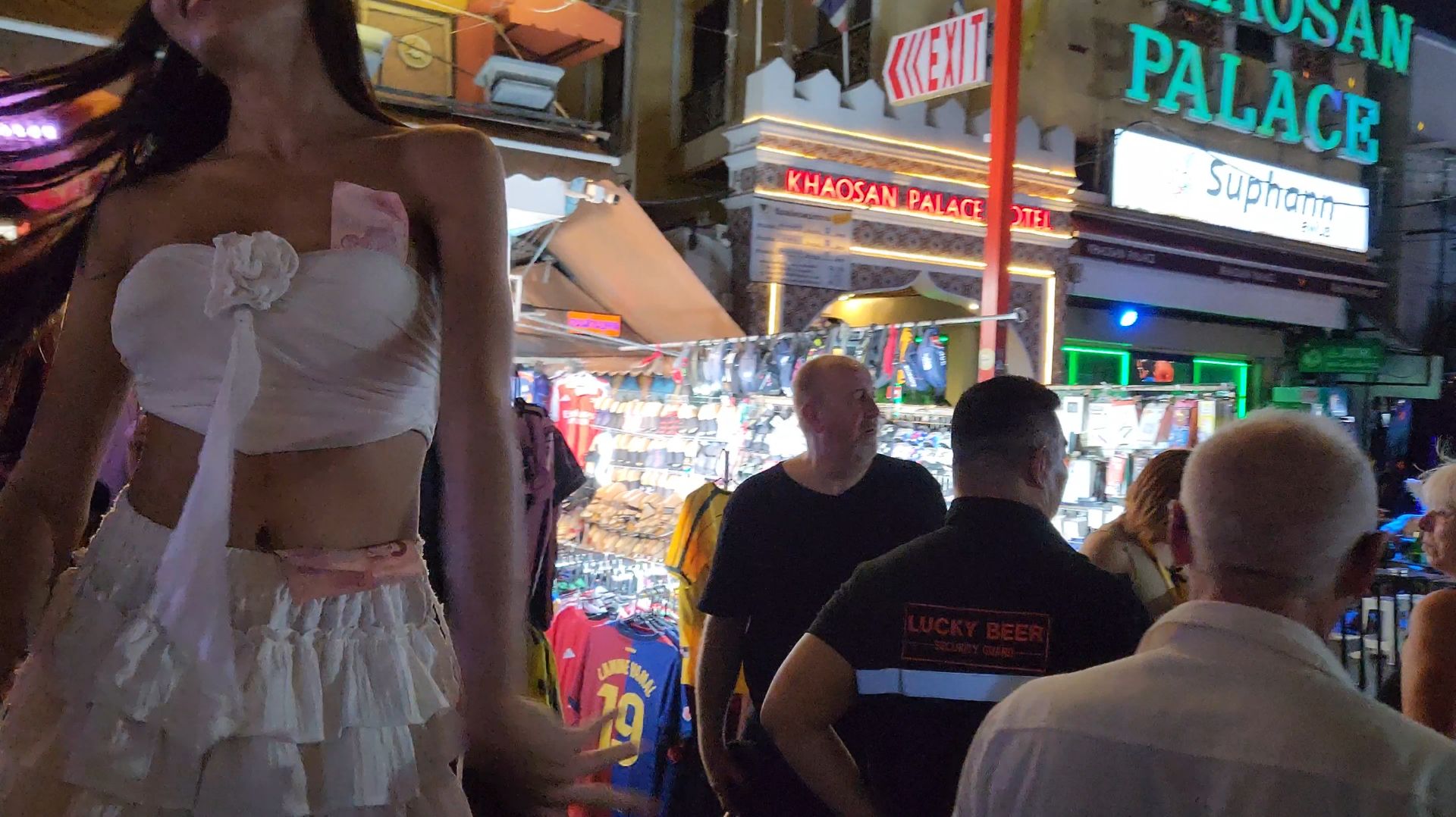 Таиланд, Бангкок, Тусовочная улица Khaosan Road (без комментариев)